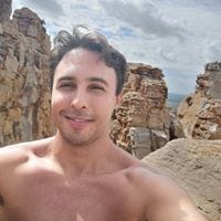 Iago Rocha – Medium