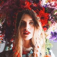 Elissa Freiha – Medium