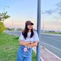 Xhierlie Ivelisse – Medium