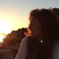Serena Davis – Medium