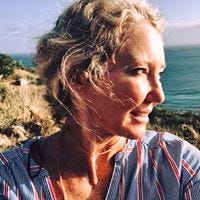 Shauna Dumas – Medium