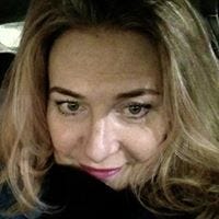 Moira Faulds – Medium