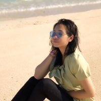 Galuh Paramita – Medium