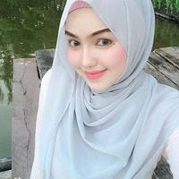 Dini Erfika – Medium