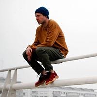 Mario Carroll – Medium