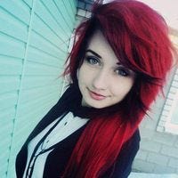 Danielle Peterson – Medium
