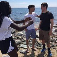 Aidan Calvelli – Medium