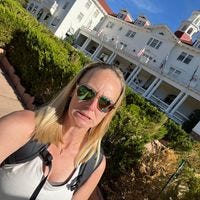 Trena Hogge – Medium