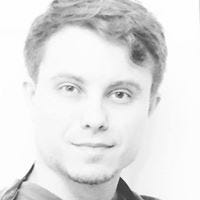 Adam Romanowski – Medium