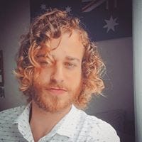 Filipe Pertel – Medium