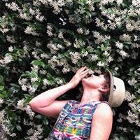 Jennifer Wynne – Medium
