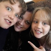 Tracy Ann Behr – Medium