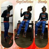 Brody Lewis – Medium