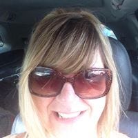 Lisa Roby – Medium