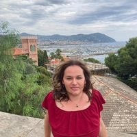 Eleonora Panzeri – Medium