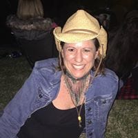 Jennifer Ann Bennett – Medium