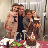 Filip Minasyan – Medium