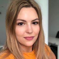 Sylvia Savi – Medium