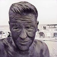 Adam Weitz – Medium