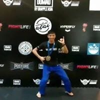 Elisha Sabaitama – Medium