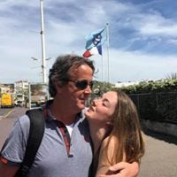 Raymond O'Connell – Medium