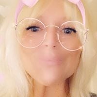 Angela Reading – Medium
