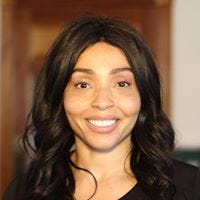 Nicole Reed – Medium