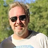 Steve Kelly – Medium