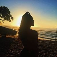 Amanda Alves – Medium