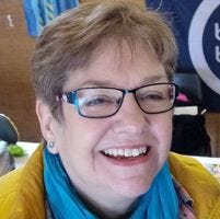 Anne Nelson – Medium