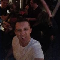 Mateusz Przybyłka – Medium