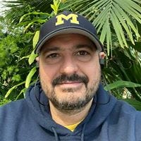 Joe DeAngelo – Medium