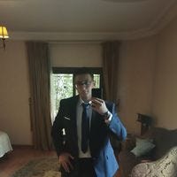 Omar Sanad – Medium