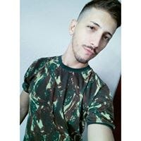 Leonardo Ribeiro – Medium