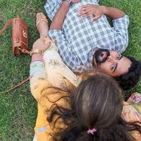 Arooj Tayyab – Medium