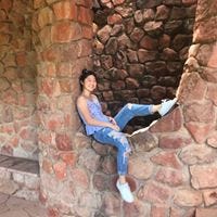 Sofia Kim – Medium