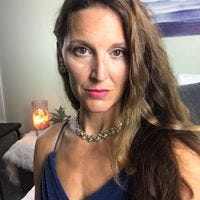 Emily Rae – Medium