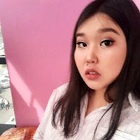 Dolgor Tsogt – Medium