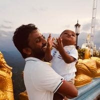 Dinusha Rasangika – Medium