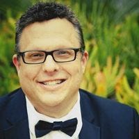 Bryan Shaffer – Medium