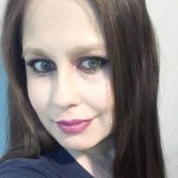 Ella Nikky – Medium