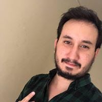 Luis Mora – Medium