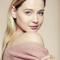 Kylie Morgan – Medium