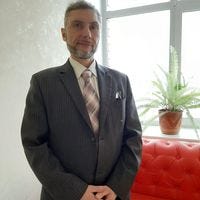 Yuriy Volkov – Medium