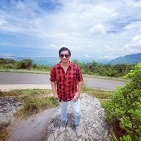 Eng Vuthy – Medium