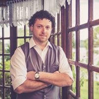 Aramis Kaminski – Medium