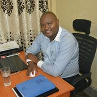 Thomas Maingi – Medium