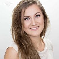 Ewa Wywrot – Medium