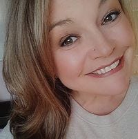 Chrissy Richmond – Medium