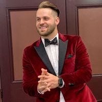 Steven Logan – Medium